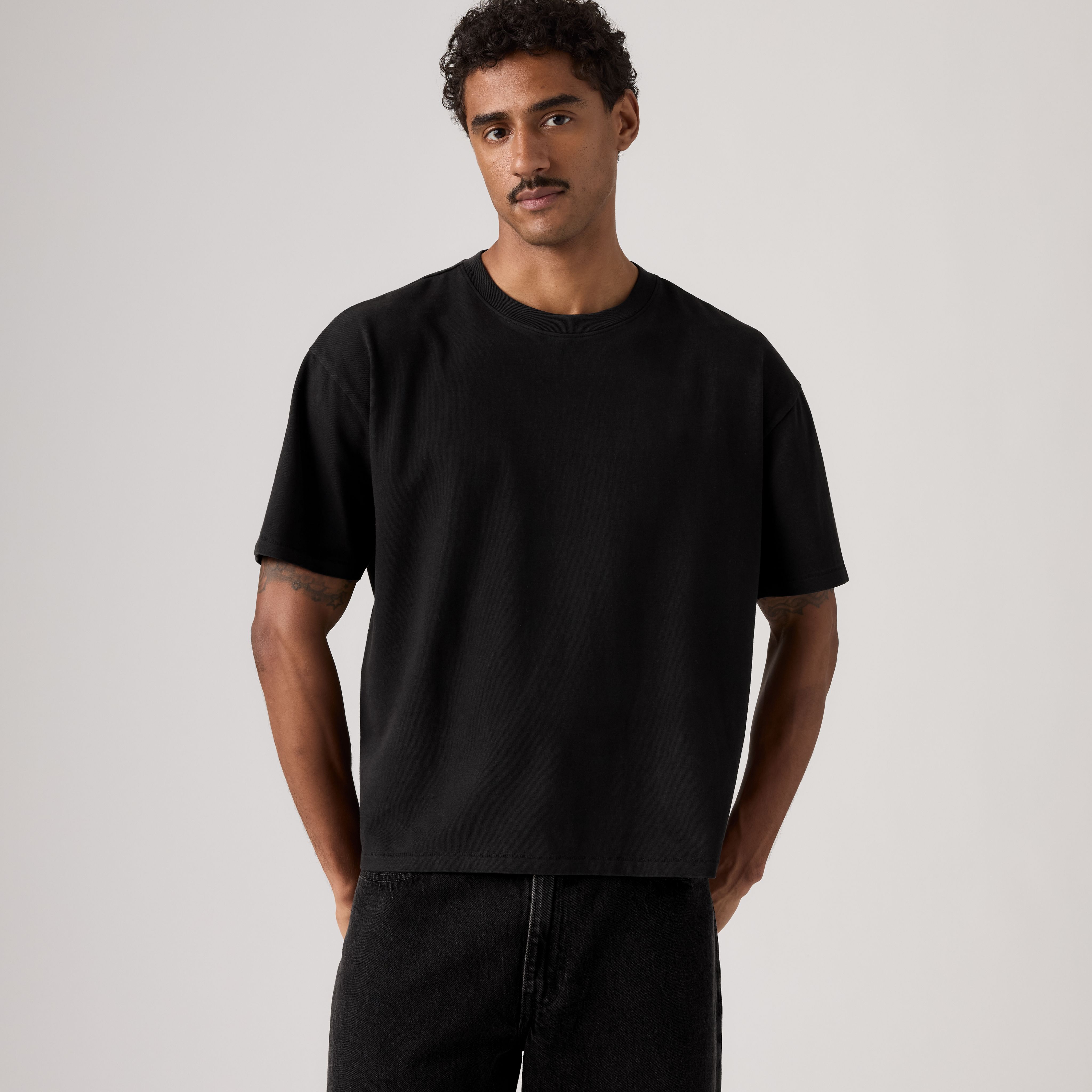 Boxy Tee - Black | Levi's® GB