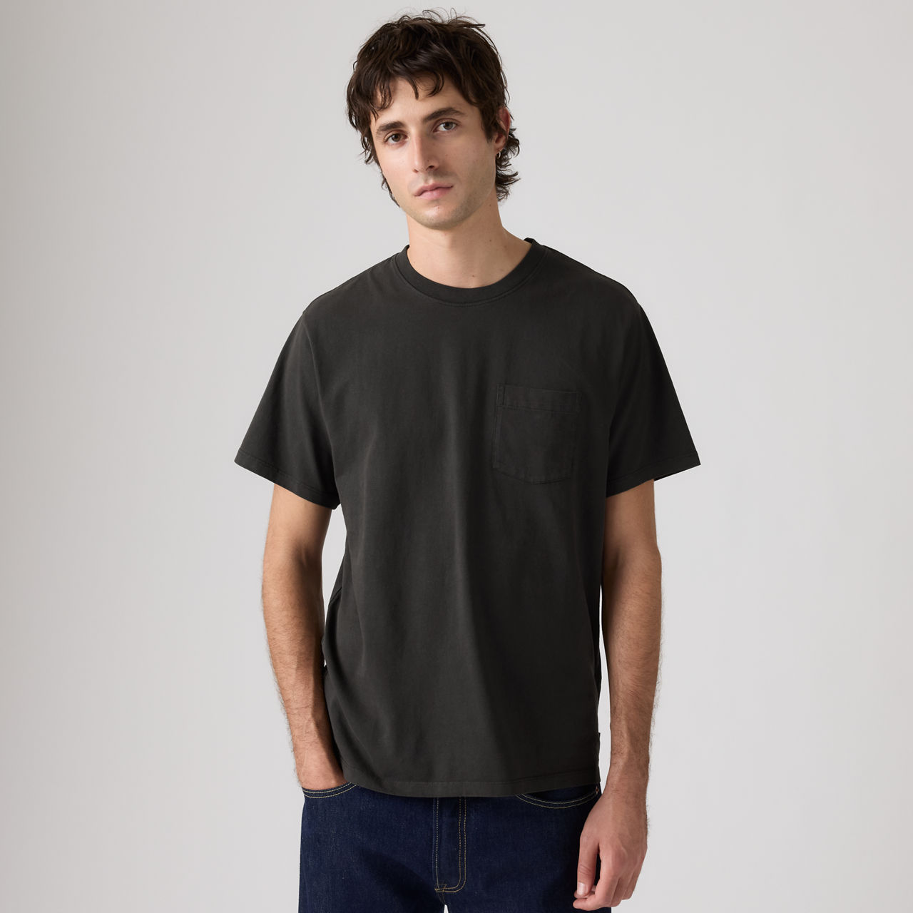 Essential Pocket Tee - Black | Levi's® GB