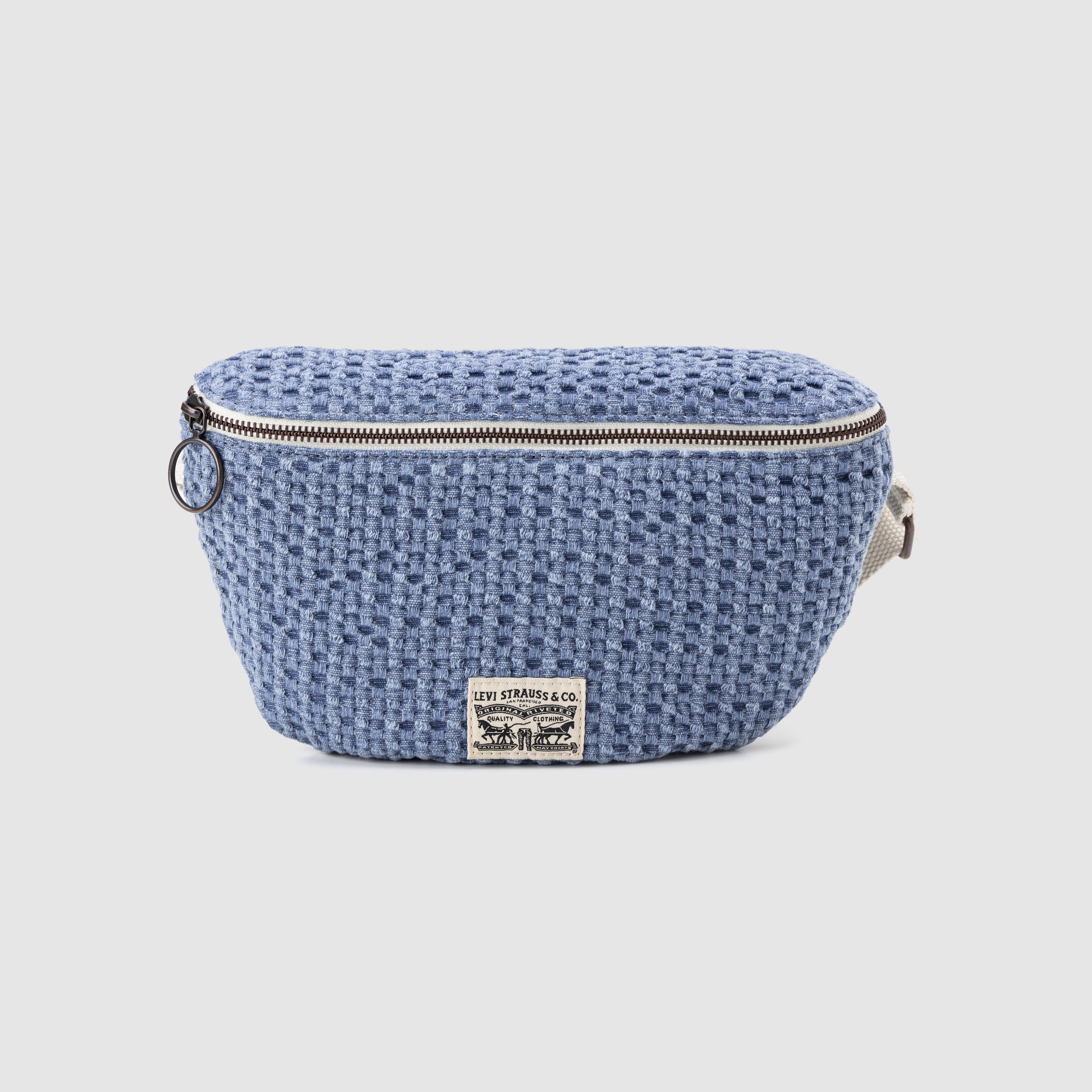 Devon Crossbody Bag - Light Wash | Levi's® CA
