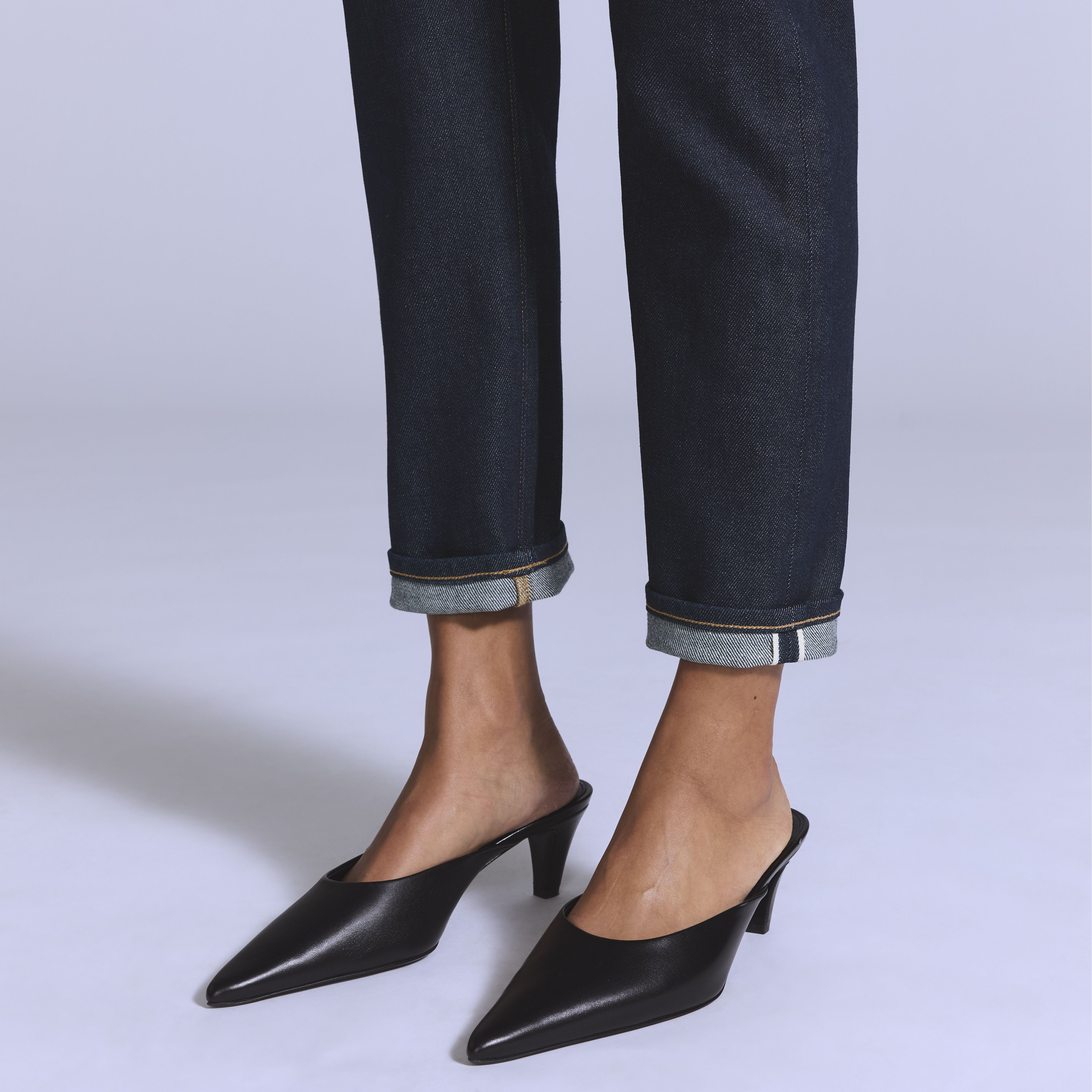 High Rise Selvedge Slim Fit Women's Jeans - Dark Wash | Levi's® US